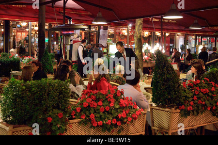 Restaurants on Champs Elysees in Paris, France Stock Photo: 26032463 ...