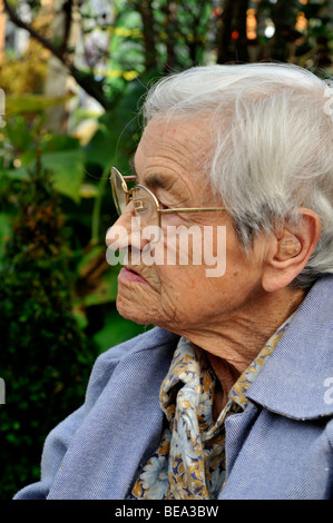 Angry elderly woman Stock Photo - Alamy