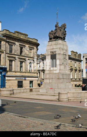 The Cenotaph at Paisley Cross, Renfrewshire, Scotland Stock Photo - Alamy