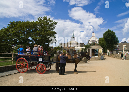 dh SARK VILLAGE SARK ISLAND Tourists sightsee horsedrawn carriage ...