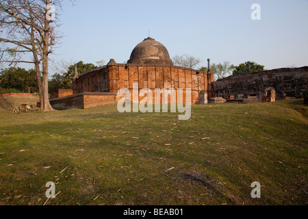Qadam Rasul Mosque in Gour in Bengal State in India Stock Photo - Alamy