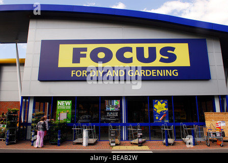 Facade of Focus DIY and Gardening store, Alton, Hampshire, UK Stock ...