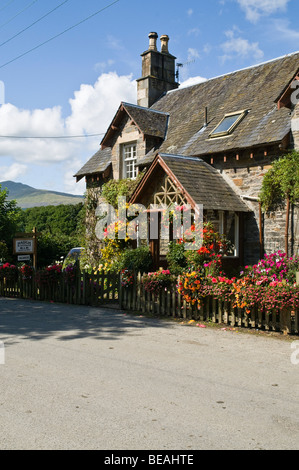 dh Loch Tay village ACHARN PERTHSHIRE Scotland bed breakfast cottage ...