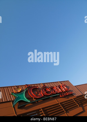 Exterior sign for a Geant Casino supermarket in France Stock Photo - Alamy