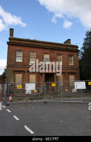 exterior of Moat Brae "birthplace of Peter Pan" due for demolition ...