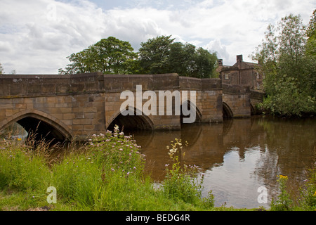 Bakewell bridge and reflections Stock Photo - Alamy