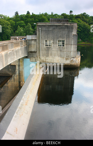 Pitlochry Dam and hydro electric power station Stock Photo - Alamy