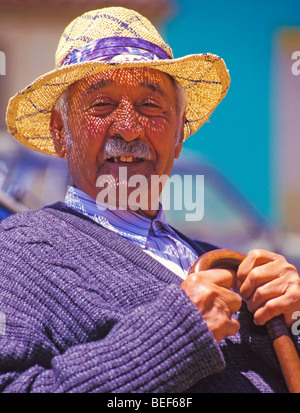 A man is sitting in the sun in the park at Gleisdreieck, Berlin ...