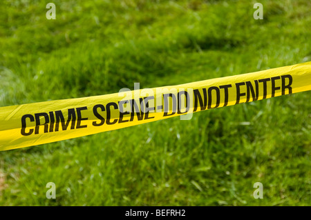 A taped off crime scene & British Police van Stock Photo: 73966361 - Alamy
