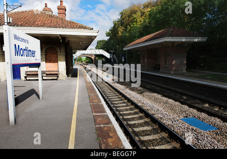 Mortimer Railway Station, Mortimer, Berkshire, England, GB, UK Stock ...