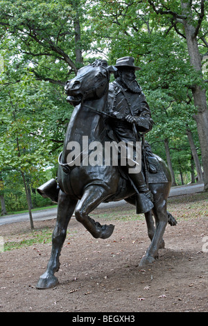 Equestrian statue of Confederate General James Longstreet on Hero in ...