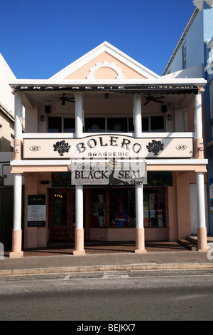 Typical architecture, Hamilton, Bermuda, Atlantic Ocean, Central ...