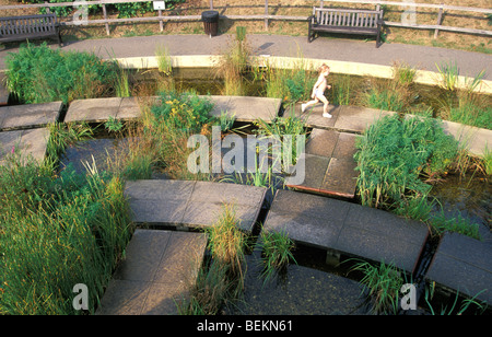 Water Maze at Hever Castle and Gardens, near Edenbridge, Kent Stock ...