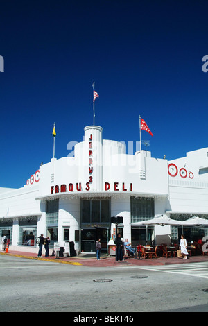 The art deco building Jerrys famous Deli ist still a fastfood ...