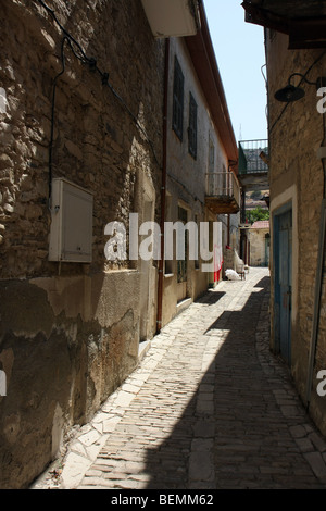 Narrow street in Lefkara village, Cyprus Stock Photo - Alamy