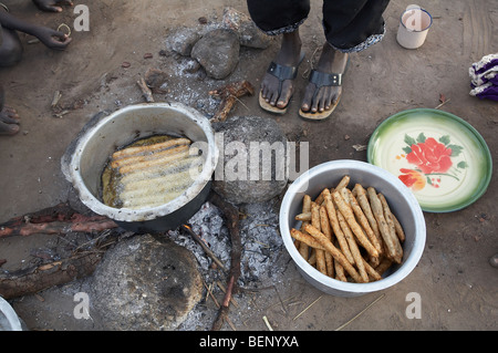SOUTH SUDAN Breakfast food Stock Photo - Alamy