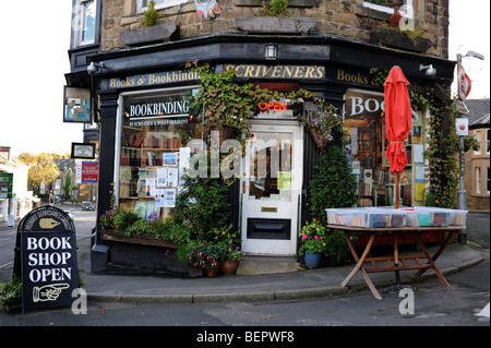 Scrivener's Book and Bookbinding Shop at Buxton Derbyshire UK Stock ...