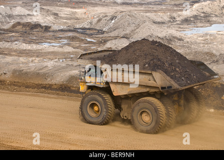 Oil sands mining at Muskeg River Mine in Albian Sands project near ...