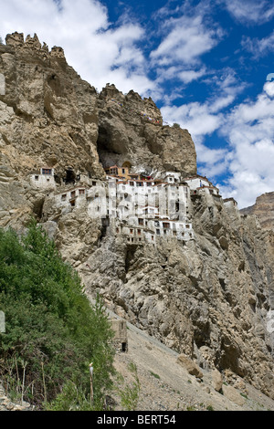 A view of Phuktal Monastery, Zanskar, Ladakh, India Stock Photo - Alamy