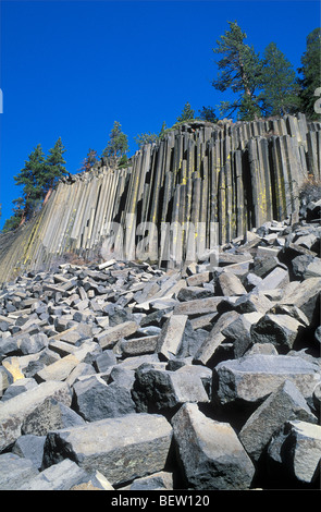 Rock formation of columnar basalt, Devils Postpile National Monument ...