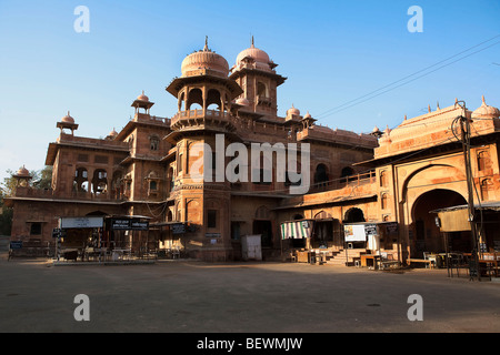 India, Rajasthan, Bikaner, Old City, street scene, people Stock Photo ...