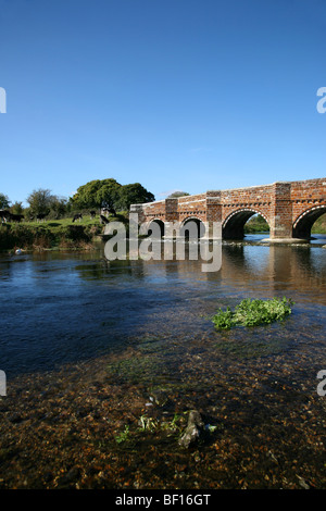The picturesque White Mill Bridge, a medieval single carriageway bridge ...