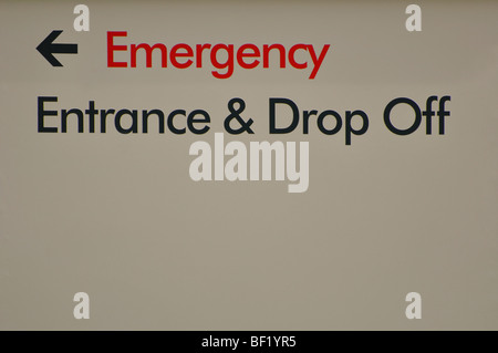 Emergency Drop Off sign with ambulance in background Stock Photo - Alamy