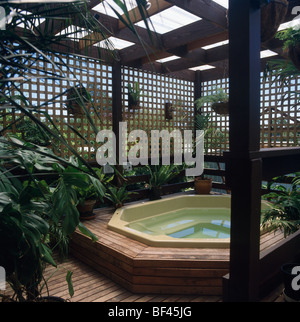 Jacuzzi in modern bathroom Stock Photo - Alamy