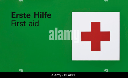 Green cross sign for first aid, healthcare, support concepts Stock ...