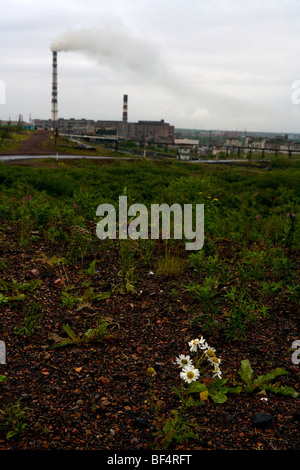 vorkuta coal mines arctic russia Stock Photo - Alamy