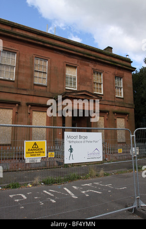 exterior of Moat Brae "birthplace of Peter Pan" due for demolition ...