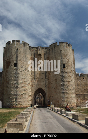 Medieval Turret Gateway, Castle View, City of Leicester, Leicestershire ...