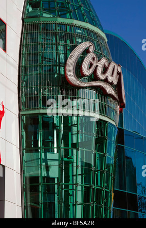 huge coca cola bottle building las vegas strip nevada usa Stock Photo ...