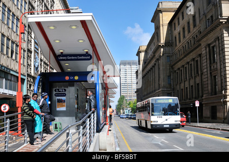 Modern city bus system, Rea Vaya, Bus Rapid Transit system, BRT, should ...