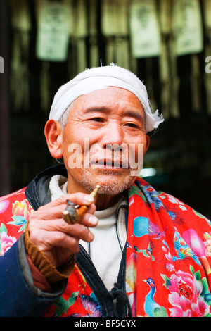 Nuo Opera performer, Guizhou Province, China Stock Photo - Alamy