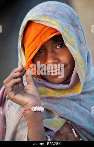 Rajasthani girl and child in Pushkar in India Stock Photo - Alamy