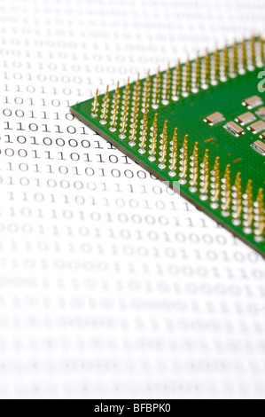 Binary code and technology electronic chip Stock Photo - Alamy