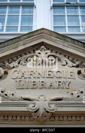 architectural detail above entrance to teddington library, teddington ...
