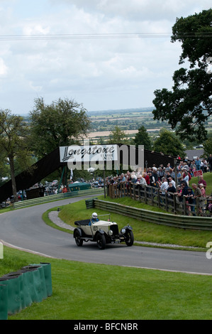 1925 Vauxhall 30-98 OE driven by Adam Jones in the Rudge-Whitworth Cup ...