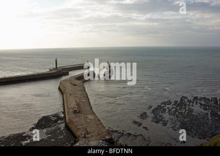 Harbour mouth, Whitby Bay, North Yorkshire, UK Stock Photo - Alamy