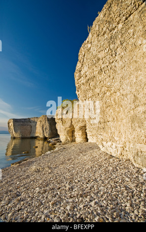 limestone cliffs, Steep Rock, along Lake Manitoba, Manitoba, Canada ...