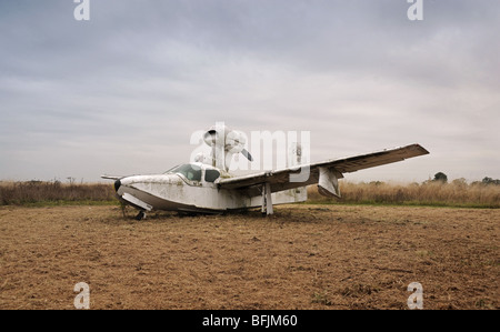 Lake Buccaneer LA4-200 single engine amphibian seaplane grounded Stock ...