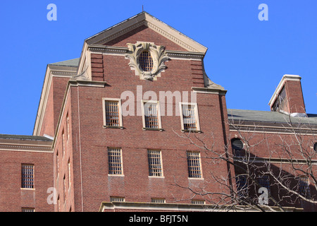 Section of building 93 at the abandoned Kings Park Psychiatric Hospital ...