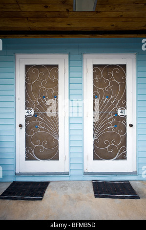 Motel in Lake Saranac, Adirondacks, New York State, USA Stock Photo - Alamy