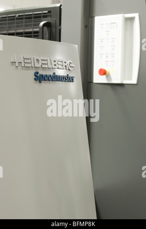 Heidelberg Speedmaster sheetfed offset printing press Stock Photo - Alamy
