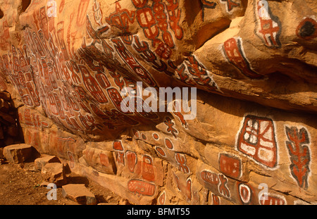 Dogon Rock Art Mali Stock Photo - Alamy