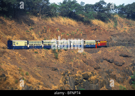 Indian railway's toy train, Neral Matheran toy train, Matheran Hill ...