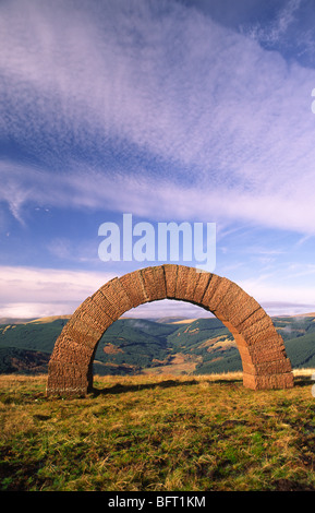 Enviromental artist Andy Goldsworthy artwork Striding Arches on Colt ...