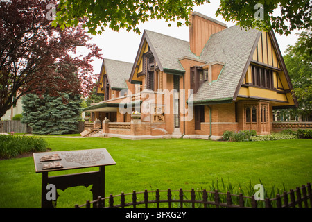 Nathan G. Moore house of famous architect Frank Lloyd Wright in Oak ...