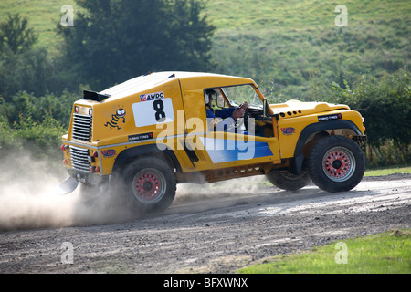 Wildcat Land Rover Car Bowler Stock Photo - Alamy